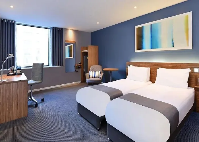 TRAVELODGE LONDON TOWER BRIDGE LONDON